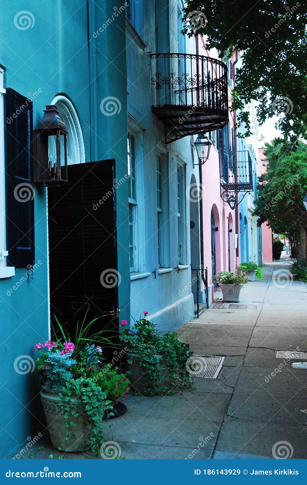 Rainbow Row, Charleston, South Carolina Editorial Stock Image - Image ...