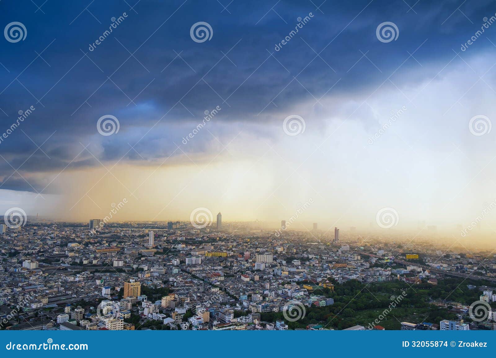 Raining over top view stock photo. Image of condo, travel - 32055874