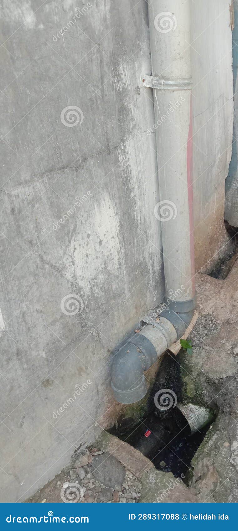 Rainwater Drainage Pipe from Top To Bottom of Gutter Stock Photo ...