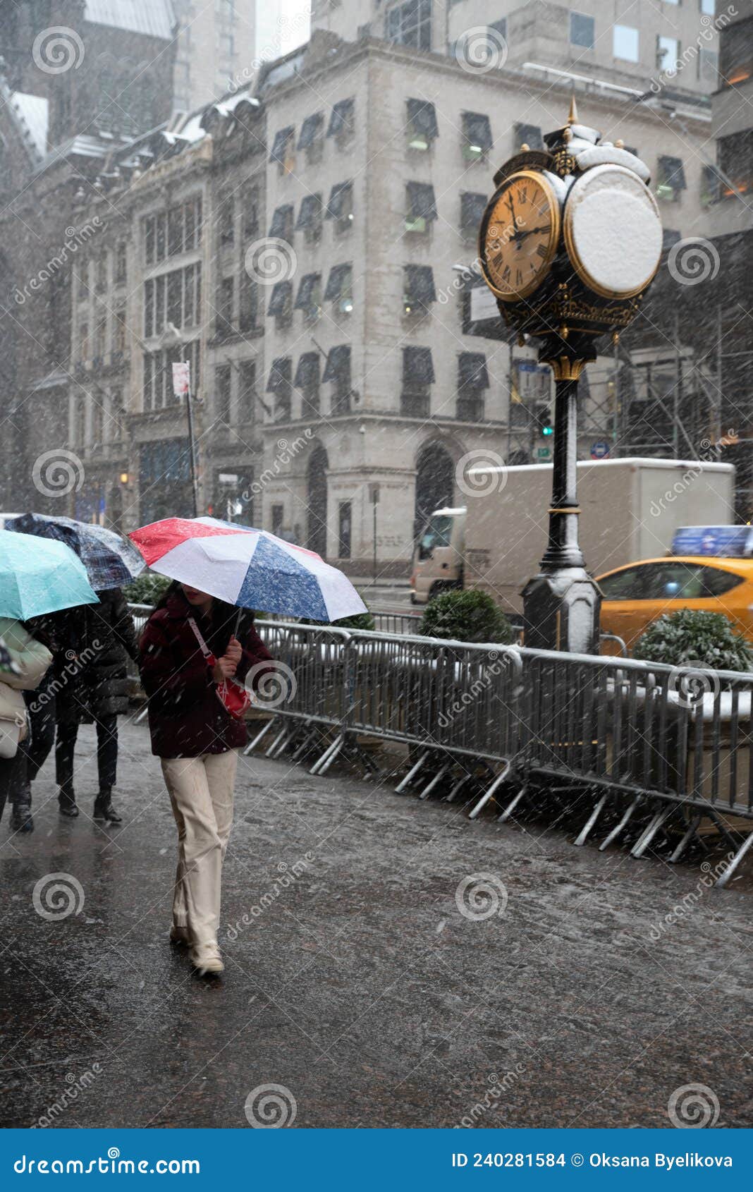 Rainy day in New York City editorial stock image. Image of manhattan ...