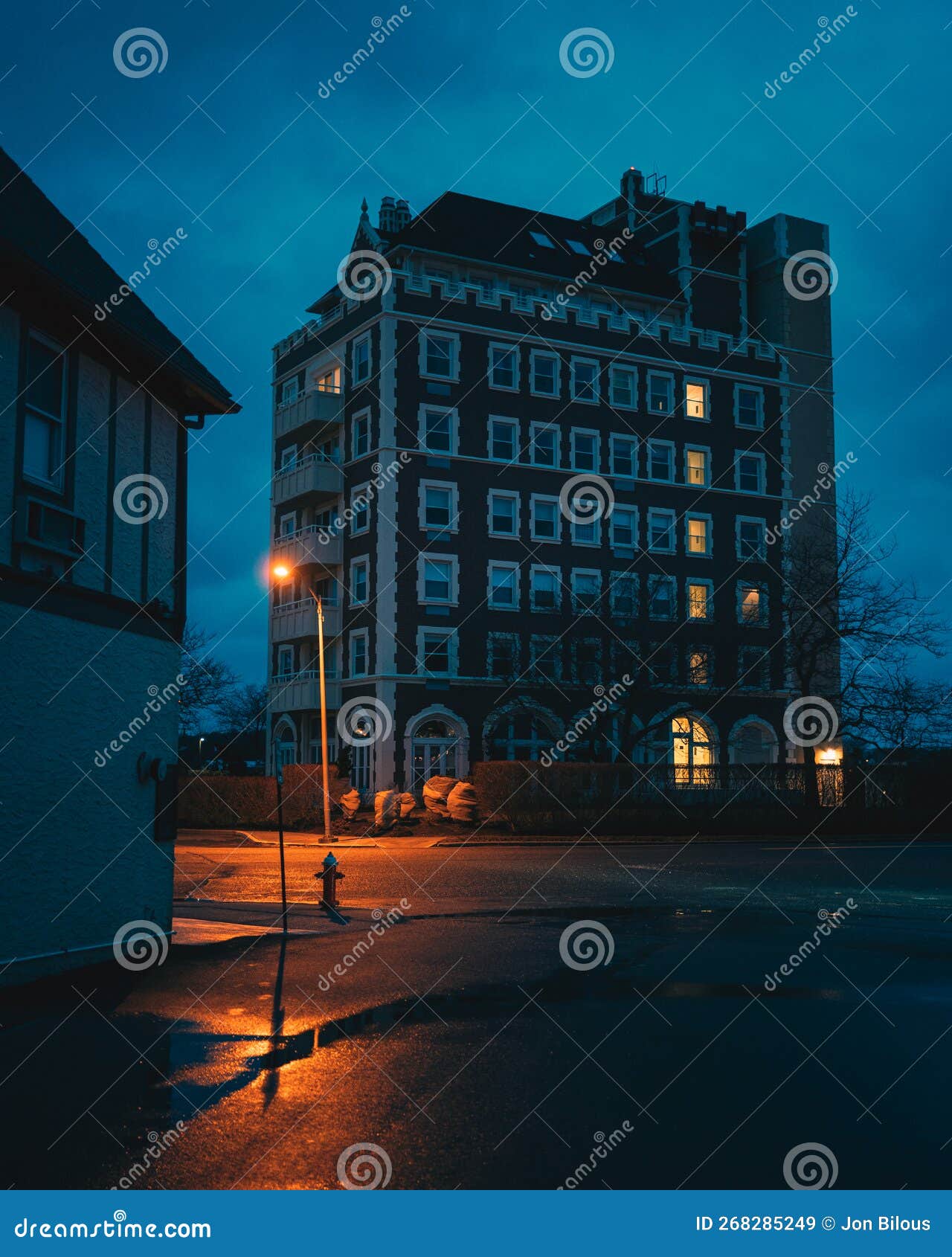 Rainy Night Scene, Montauk, New York Editorial Stock Image - Image of ...