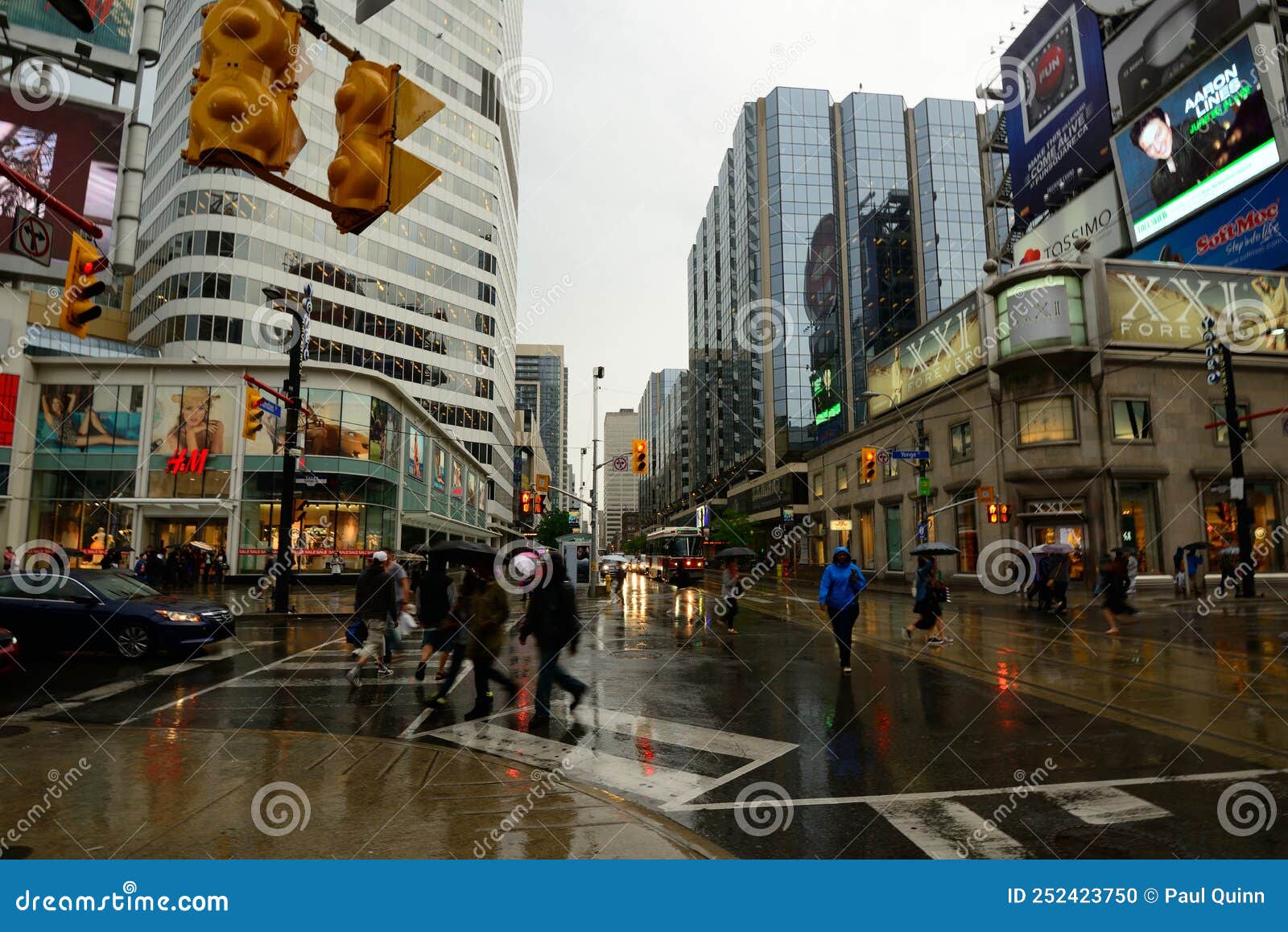 Toronto in the Rain editorial image. Image of cityscape - 252423750