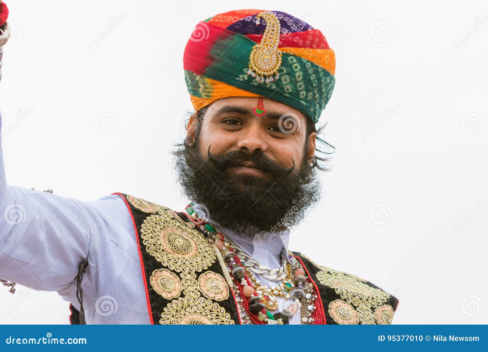 Rajasthani-Mann mit Turban redaktionelles bild. Bild von leute - 95377010
