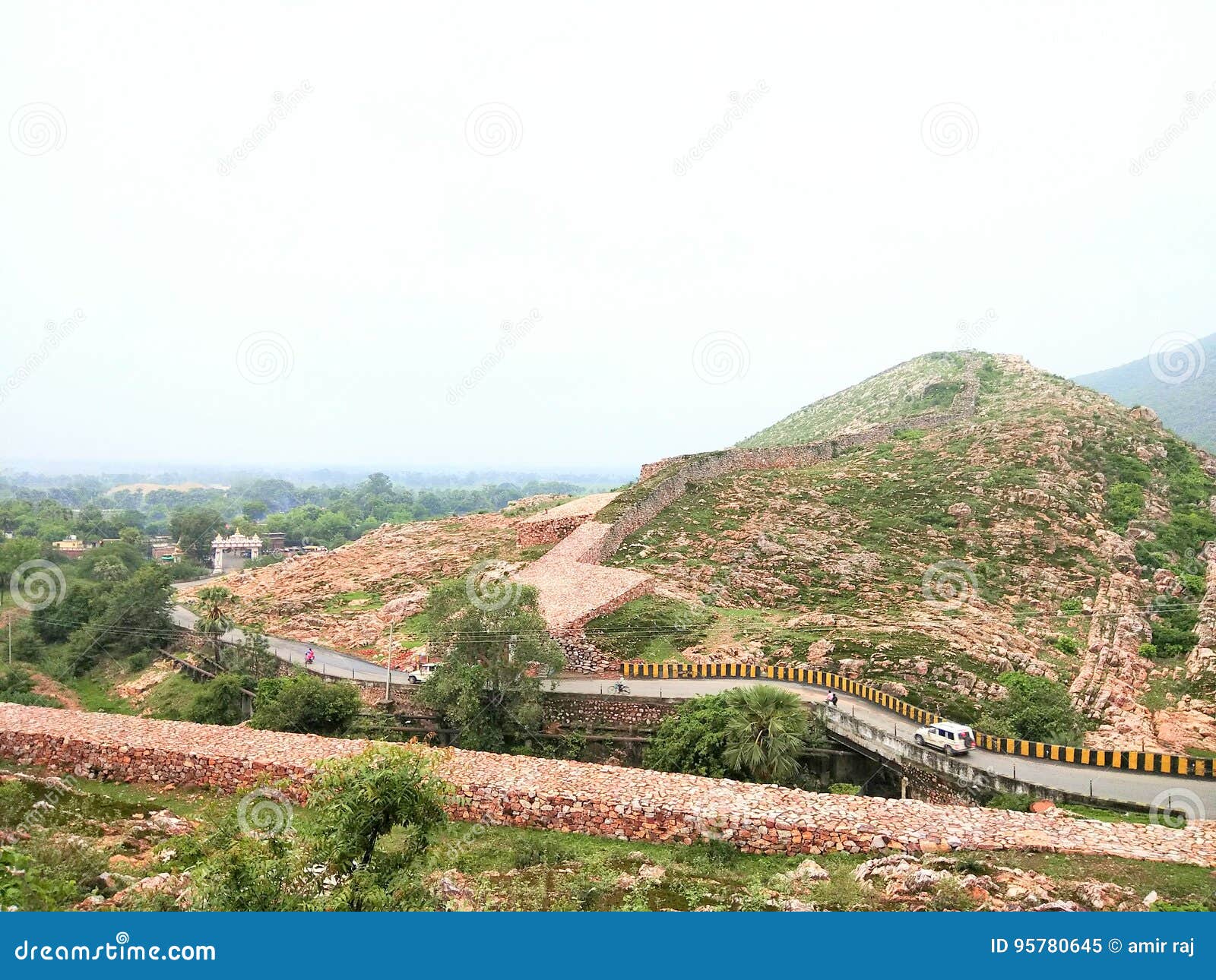 Rajgir mountain stock image. Image of rajgir, famous - 95780645