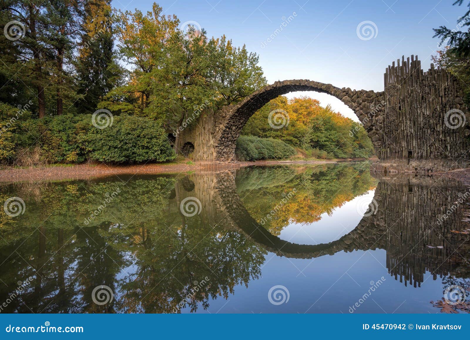 Rakotz bridge stock photo. Image of circle, reservoir - 45470942