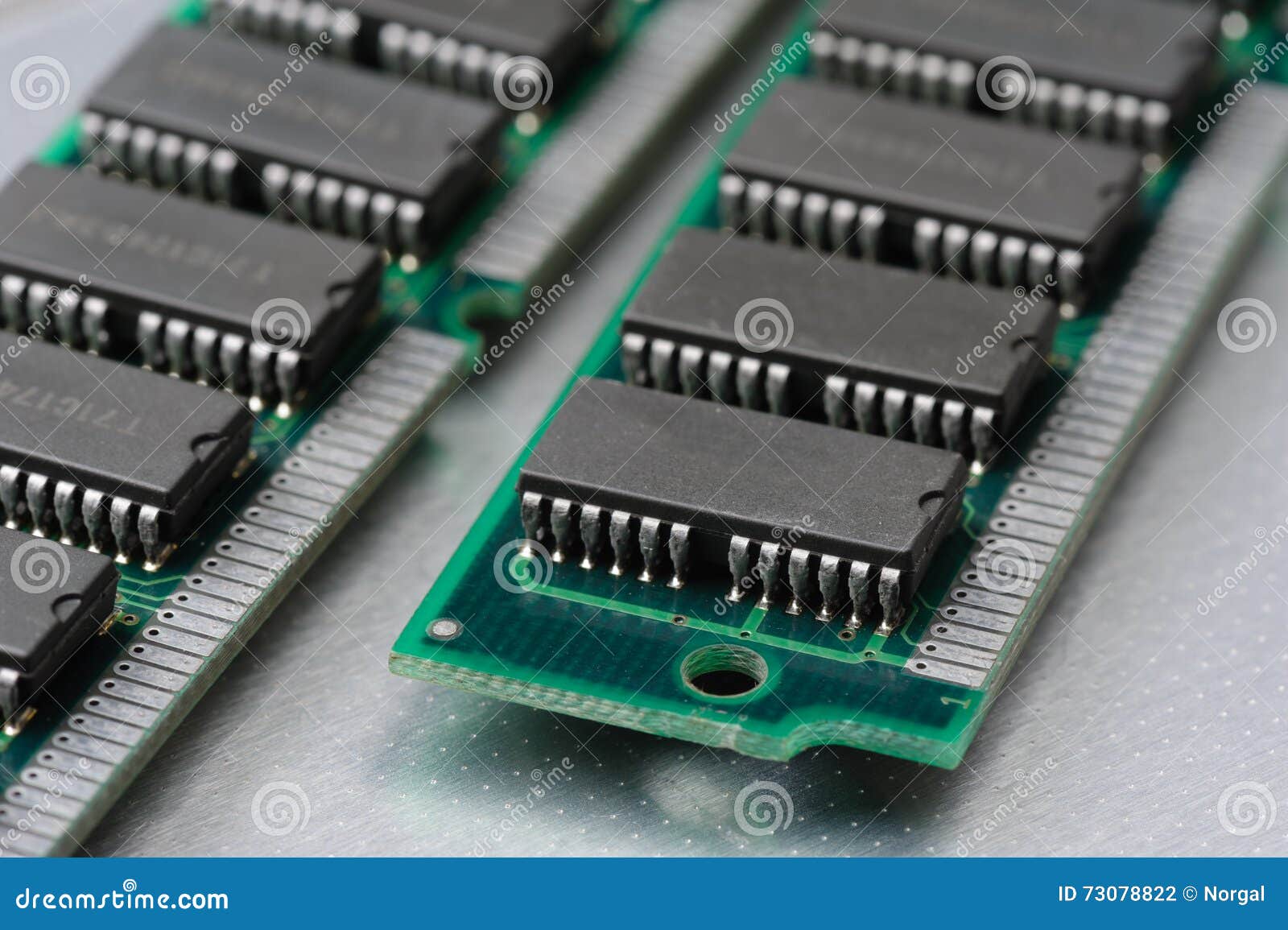 Ram photo stock. Image du ordinateur, personnel, portable - 73078822