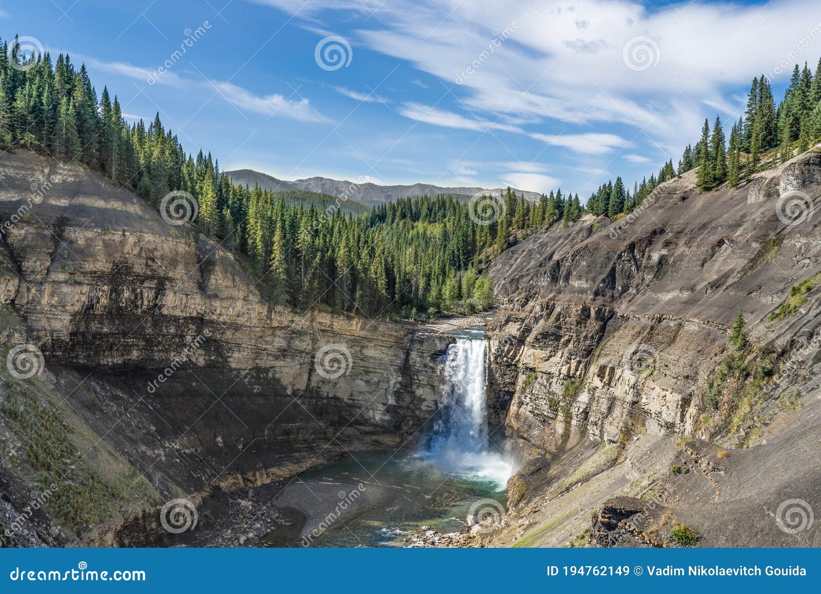 Ram Falls Provincial Park stock image. Image of water - 194762149