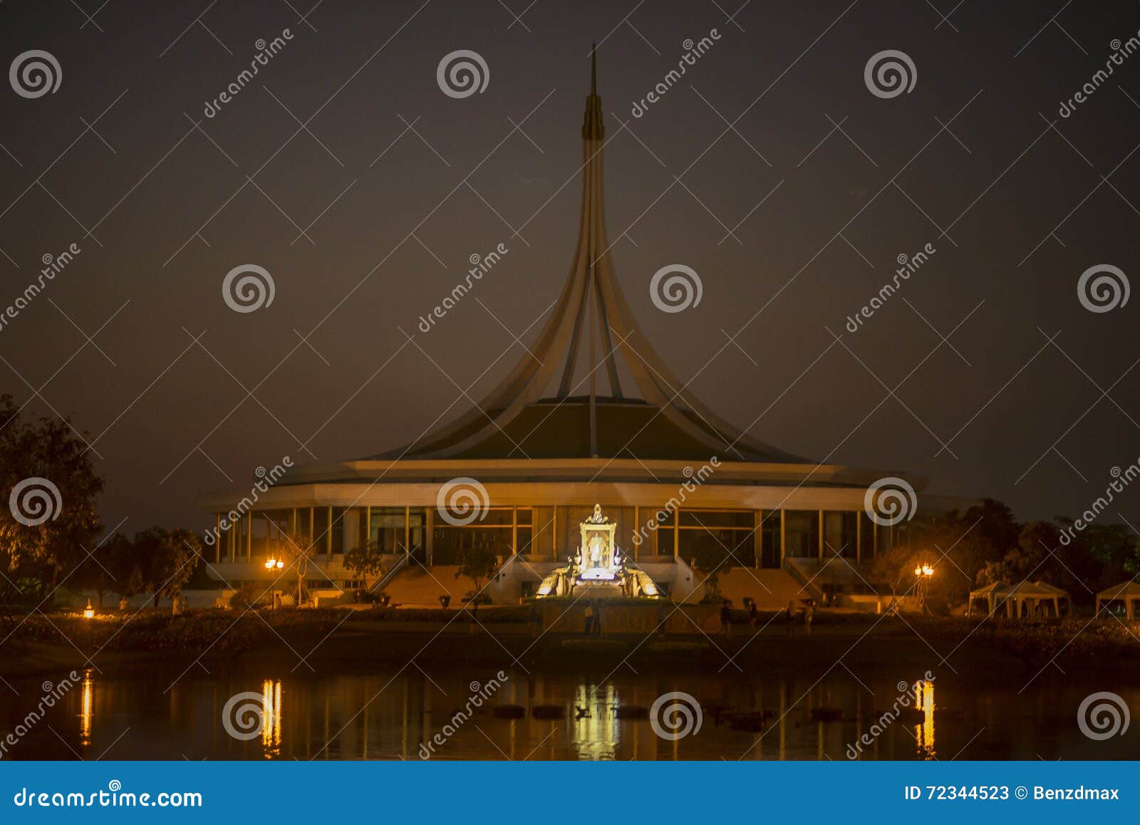 Rama ix garden stock image. Image of decoration, thailand - 72344523