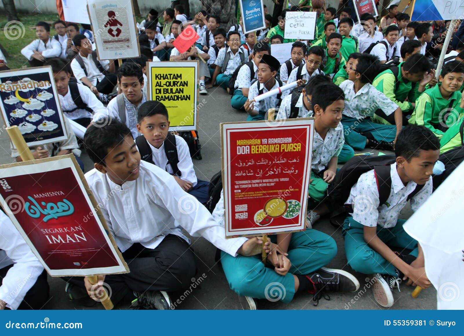 Ramadhan editorial photo. Image of holy, students, activities - 55359381