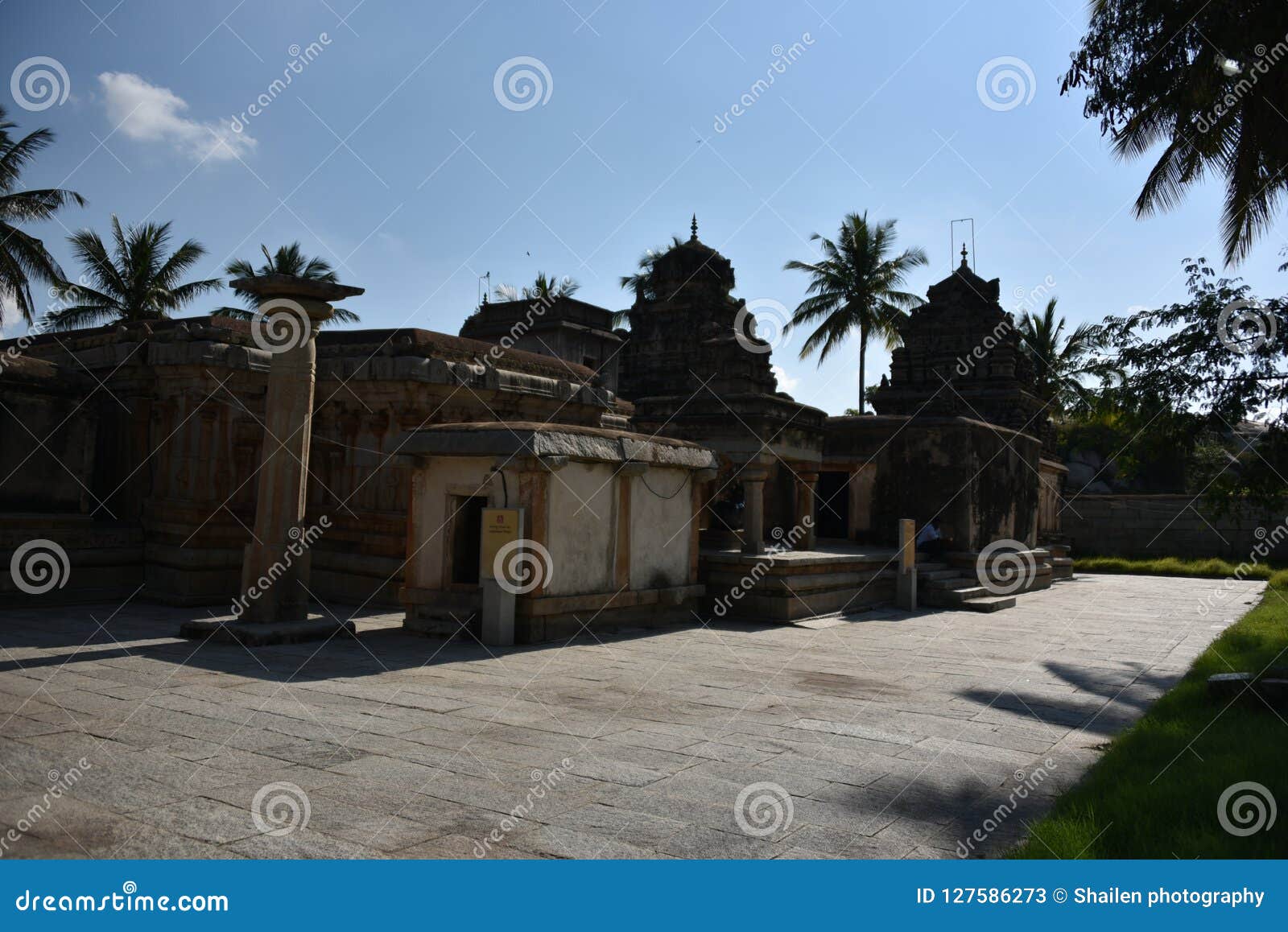 Ramalingeshwara Group of Temples, Avani, Karnataka Stock Image - Image ...