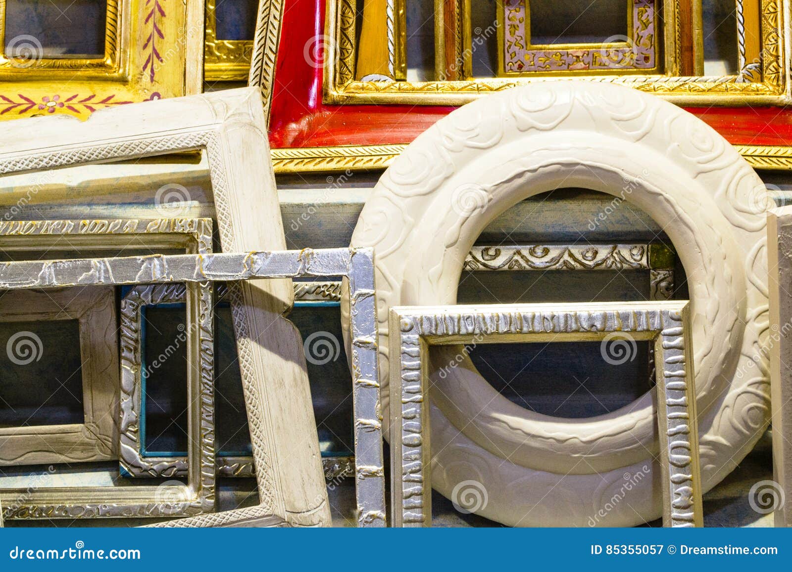 Ramar Stock Foton , bilder och fotografi - Ladda ner 39,649 foton