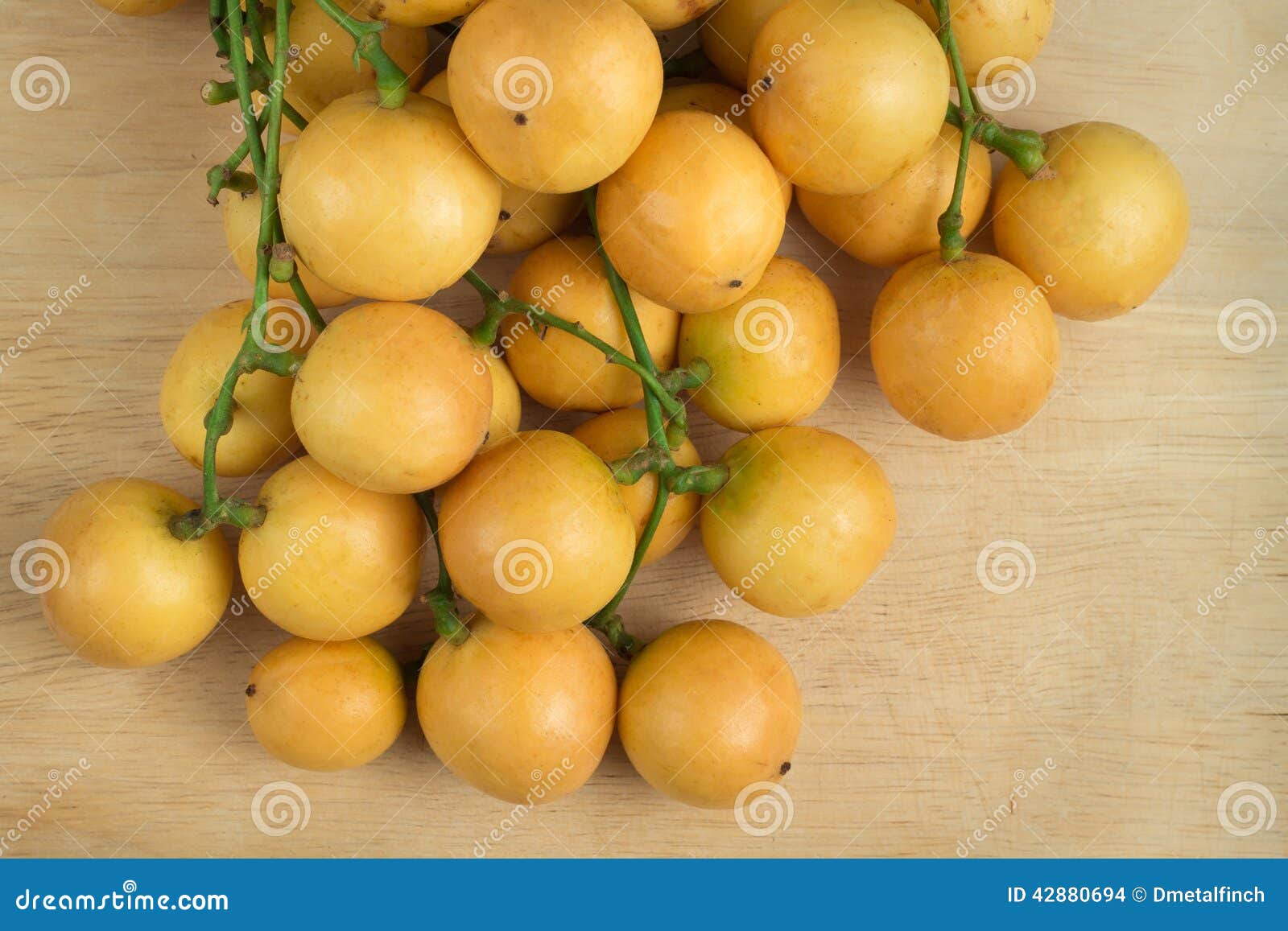 Rambai fruit stock photo. Image of tropical, asia, fruit - 42880694