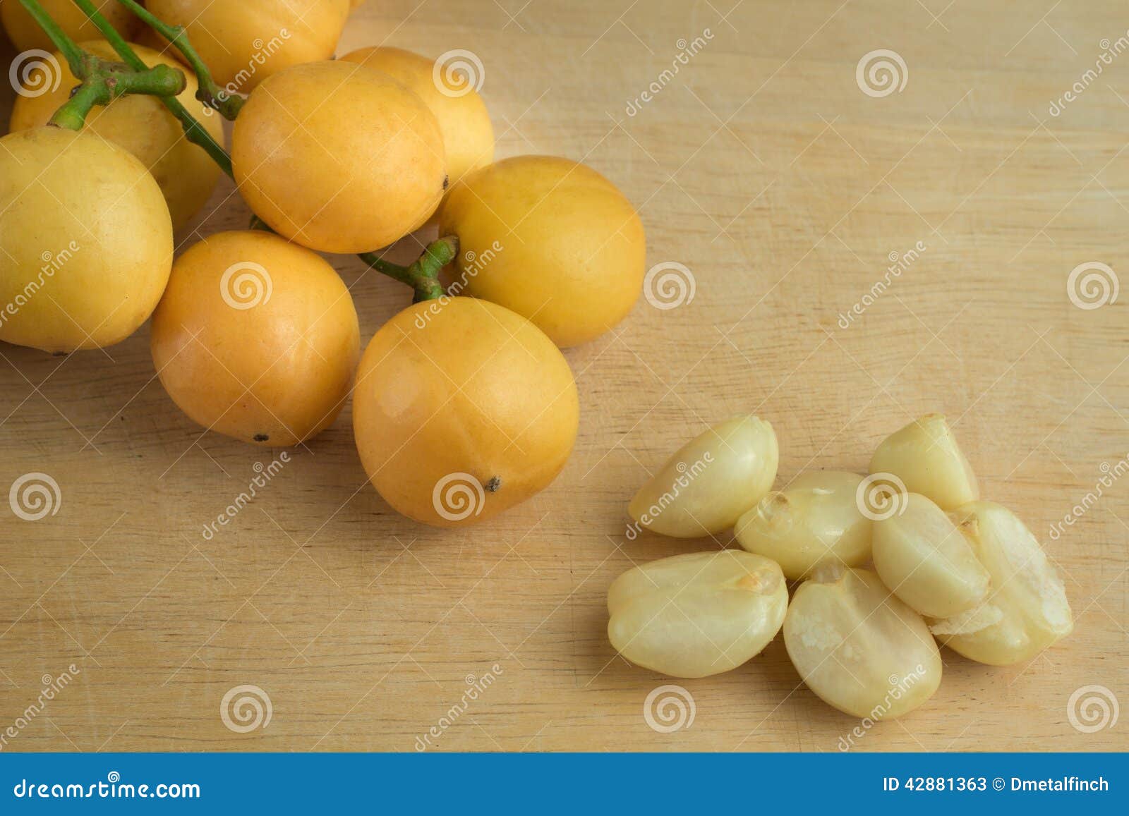 Rambaifruit stock afbeelding. Image of schil, installatie - 42881363