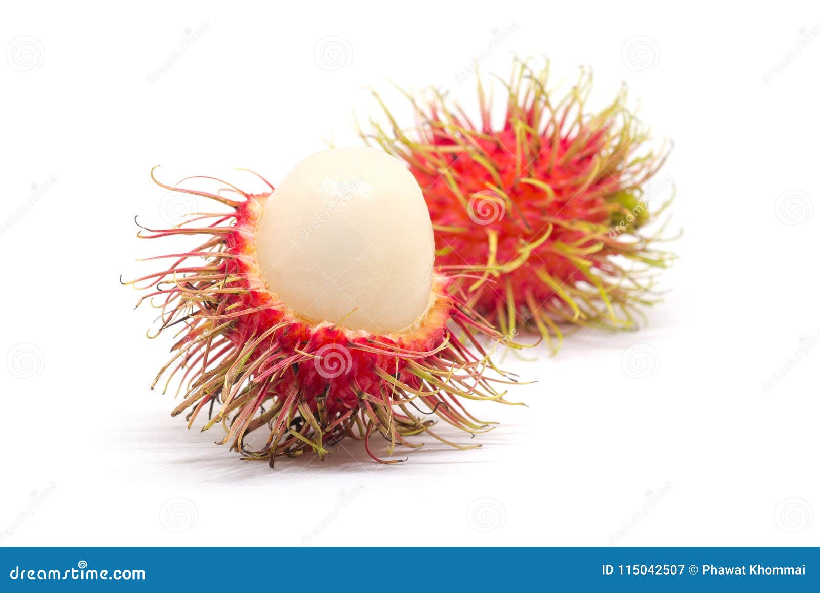 Rambutan De Rongrien No Fundo Branco Imagem de Stock - Imagem de ...
