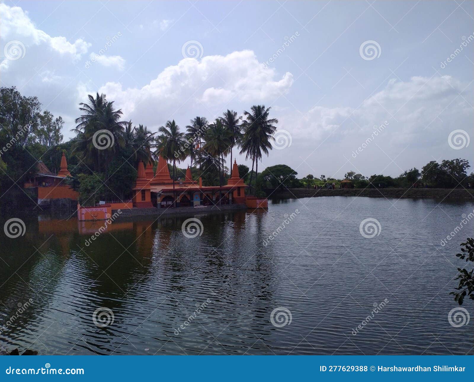 Ramdara temple loni stock photo. Image of ramdara, water - 277629388