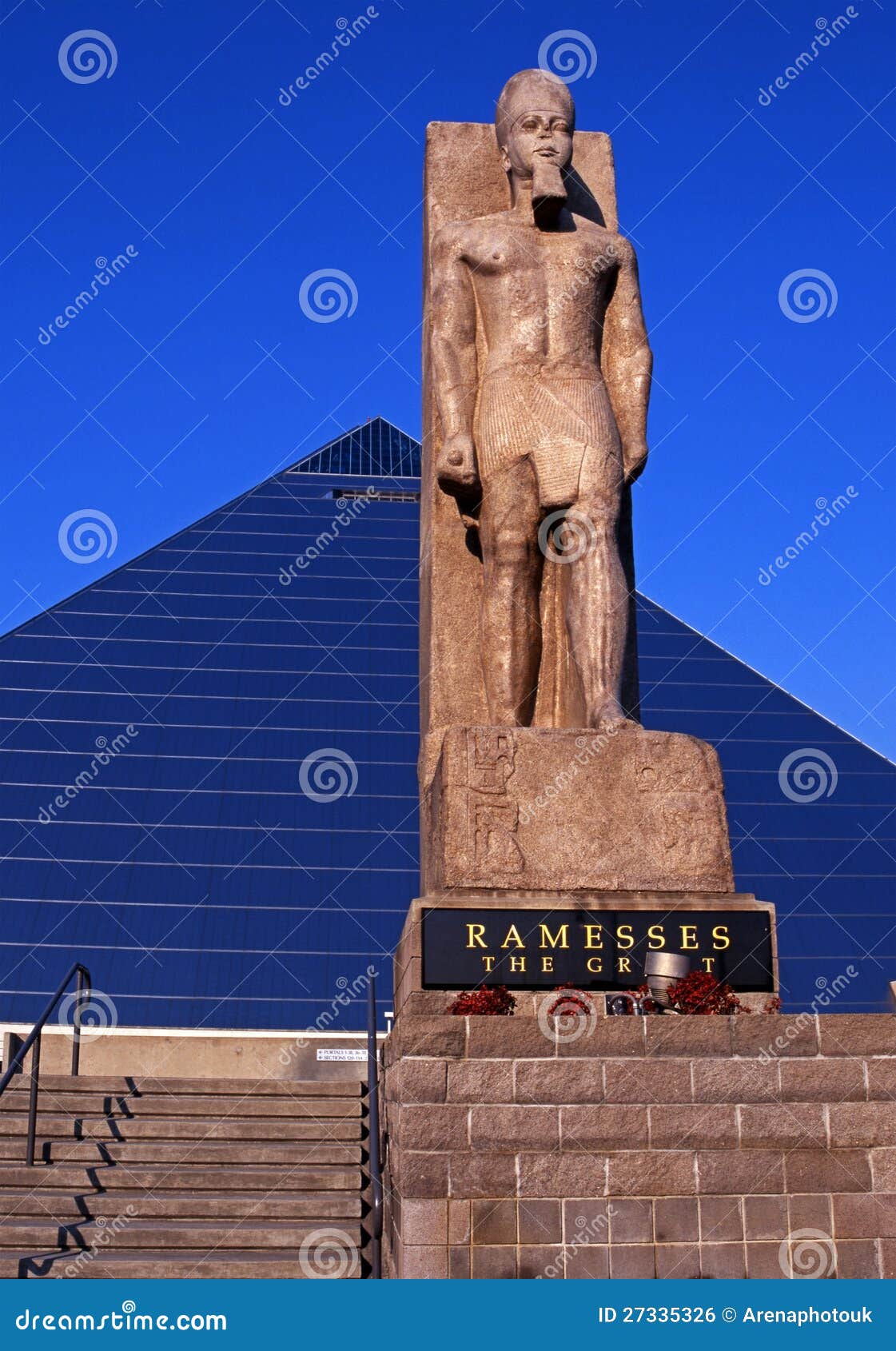 Ramesses Statue, Memphis, USA. Stock Photo - Image of architecture ...