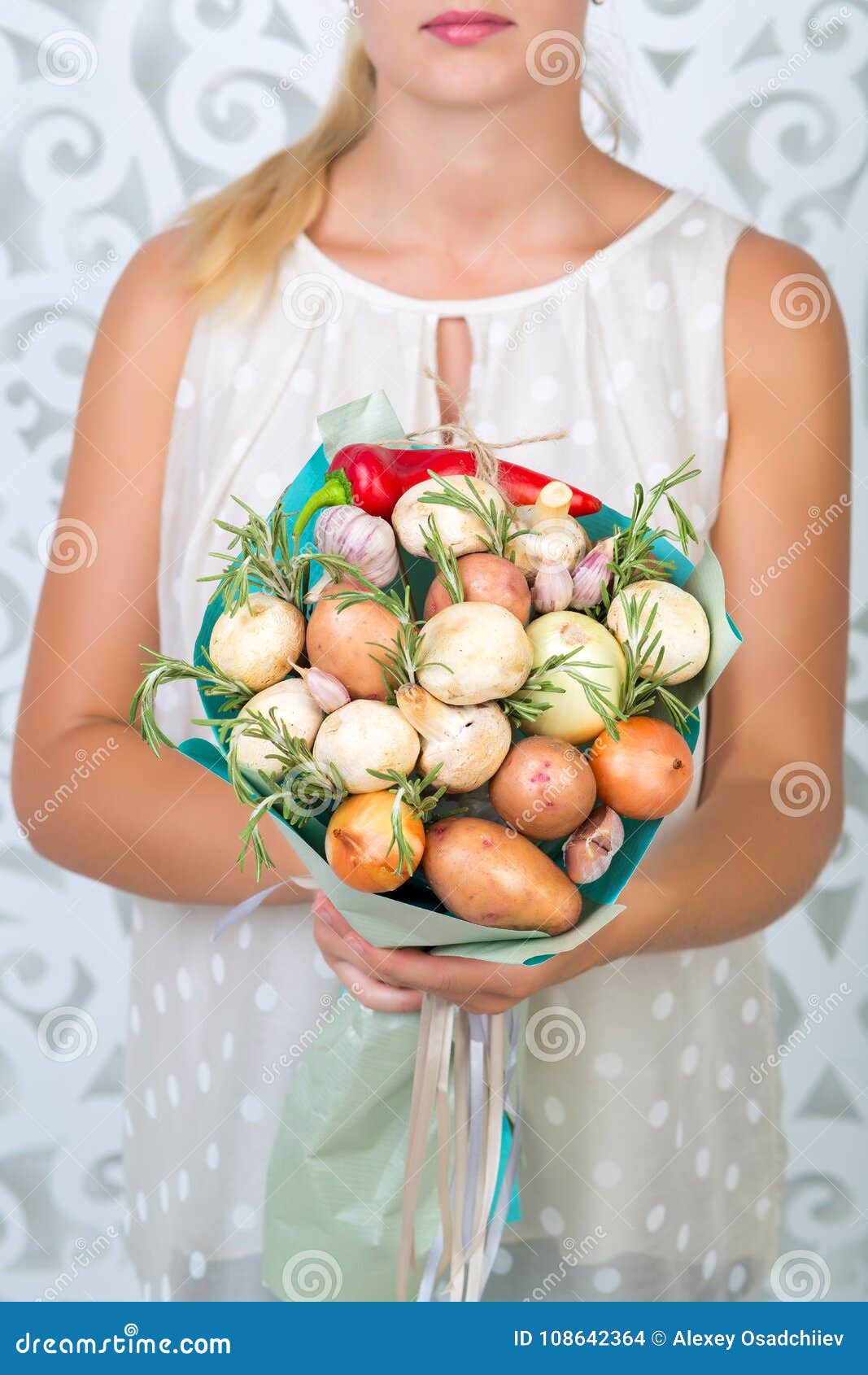 Ramo de verduras foto de archivo. Imagen de dieta, ingrediente - 108642364