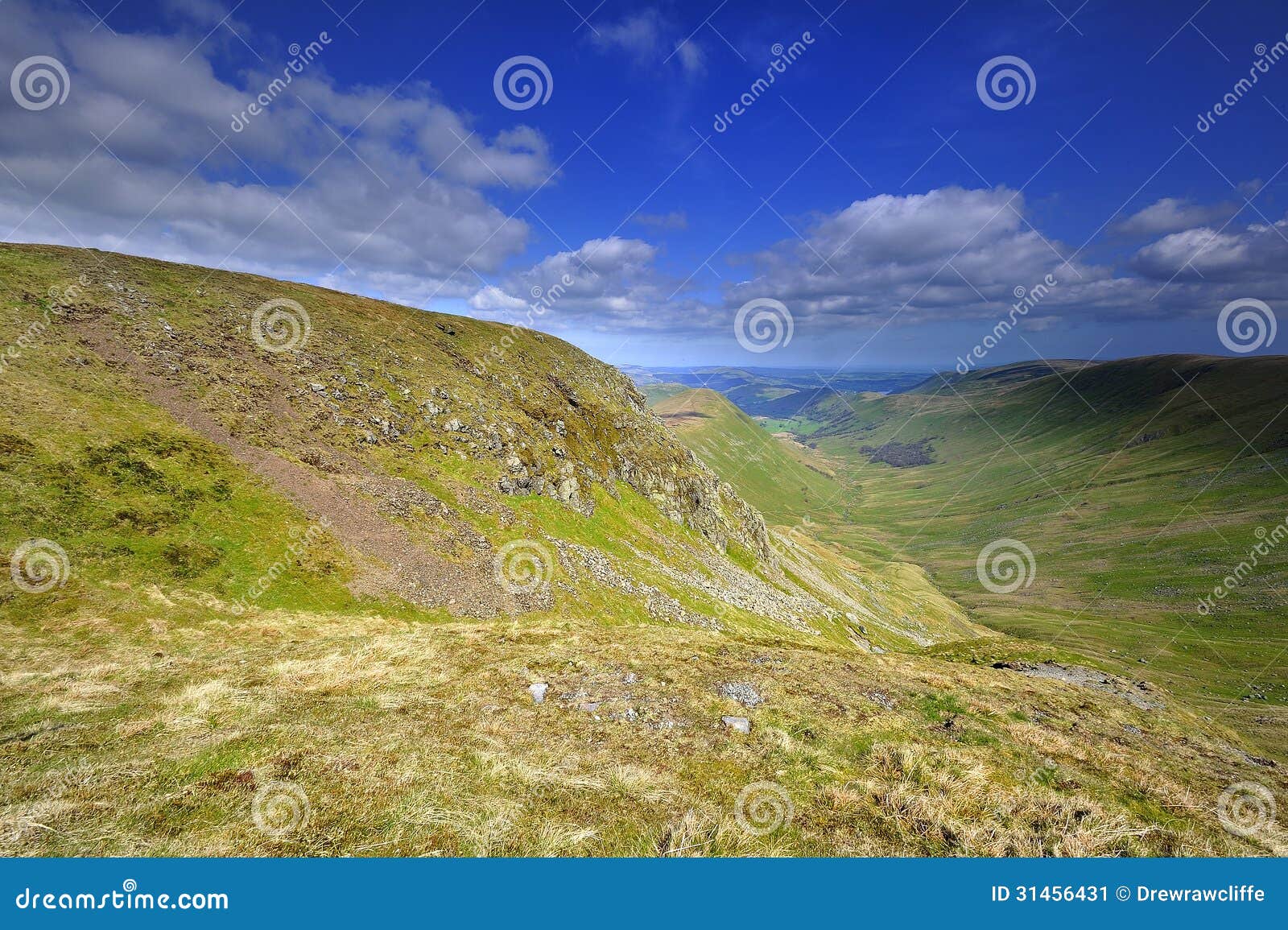 Rampsgill Valley stock image. Image of england, crags - 31456431