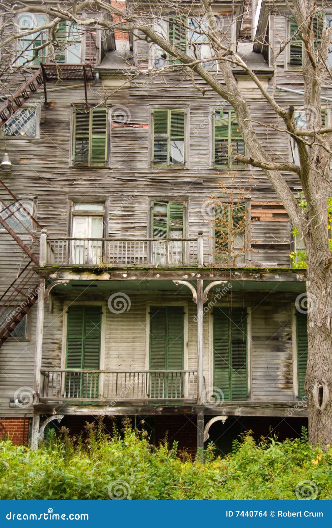 Ramshackle house stock photo. Image of fence, clapboard - 7440764