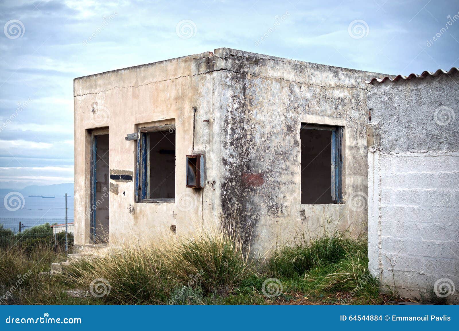 Ramshackle house stock photo. Image of dangerous, damaged - 64544884