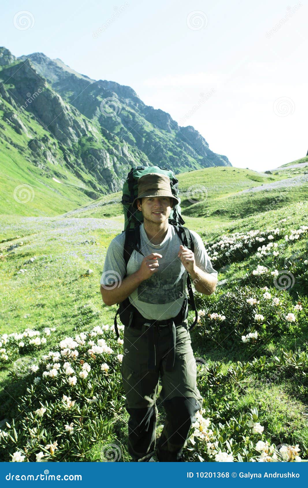 Randonneur photo stock. Image du nature, jante, traînée - 10201368