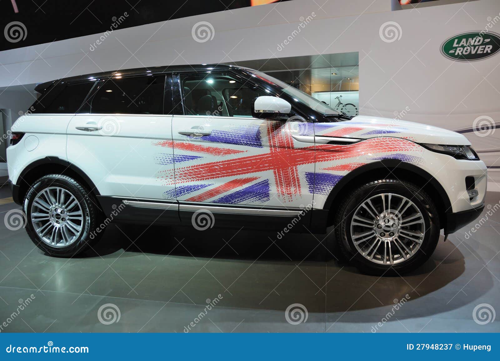 Range Rover Evoque 5dr Prestige Suv Editorial Photography - Image of ...