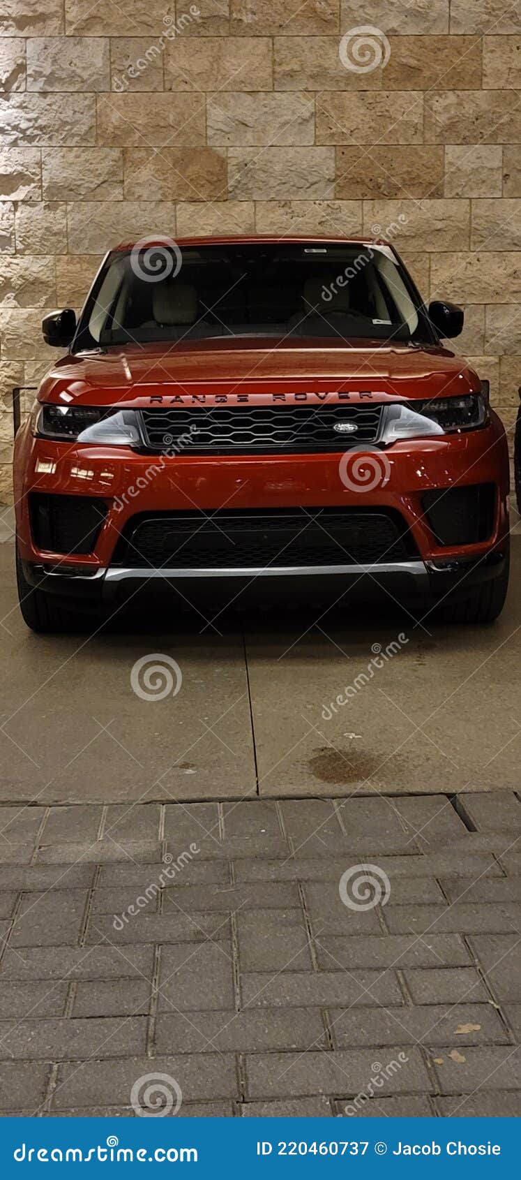 Range Rover Land Rover SUV Red Editorial Photography - Image of range ...