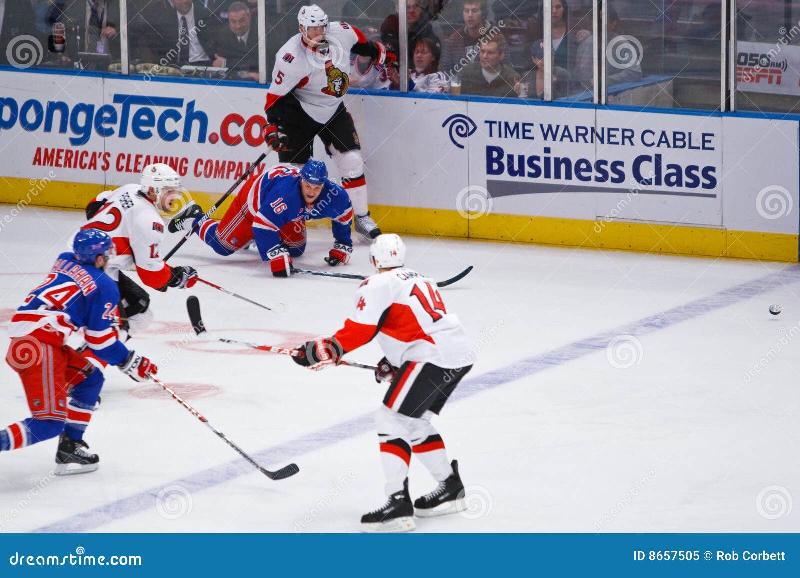 Rangers Vs Senators 3-22-09 Editorial Image - Image of puck, fisher ...