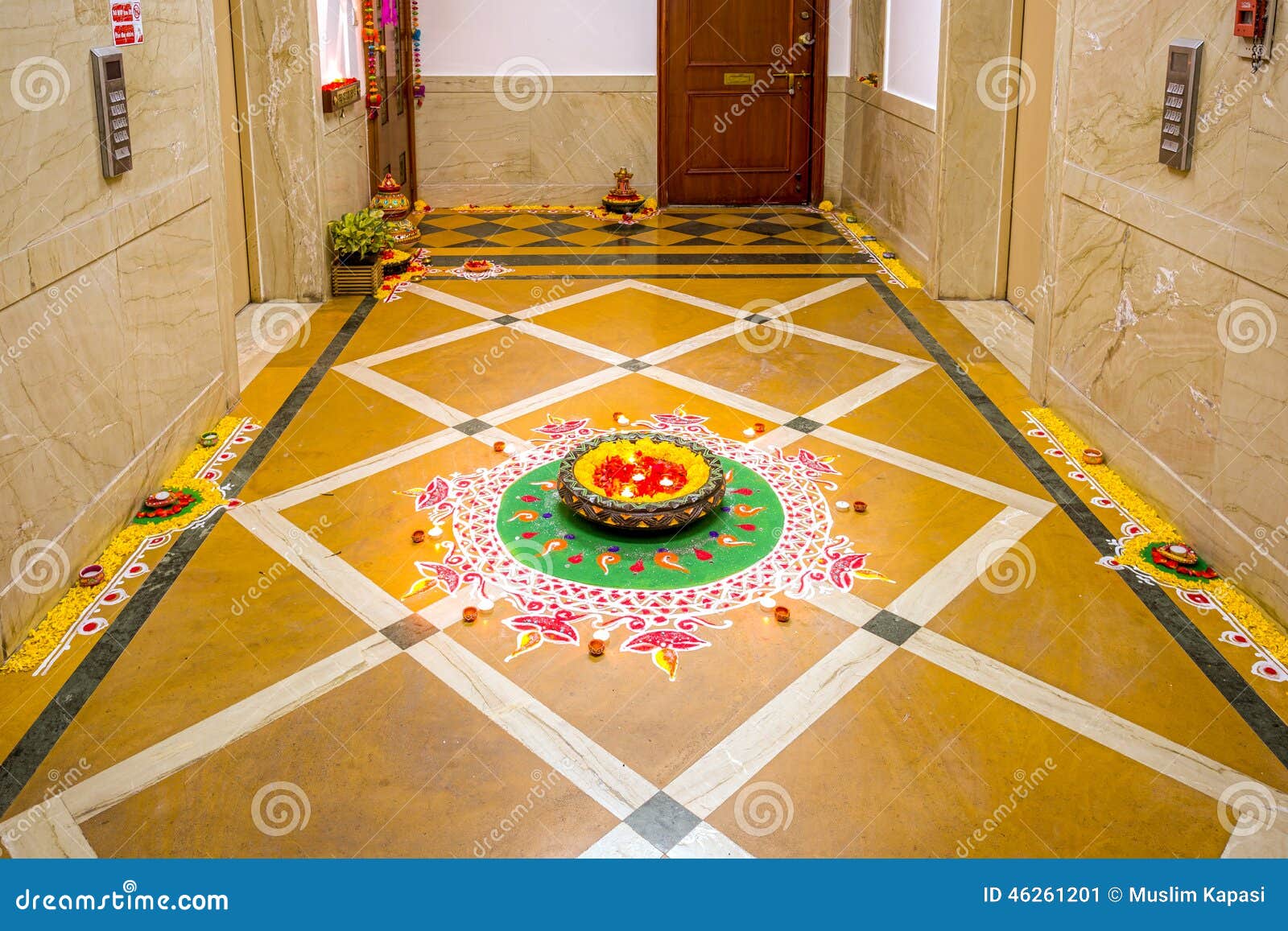 Rangoli imagen de archivo. Imagen de suelo, flor, creativo - 46261201