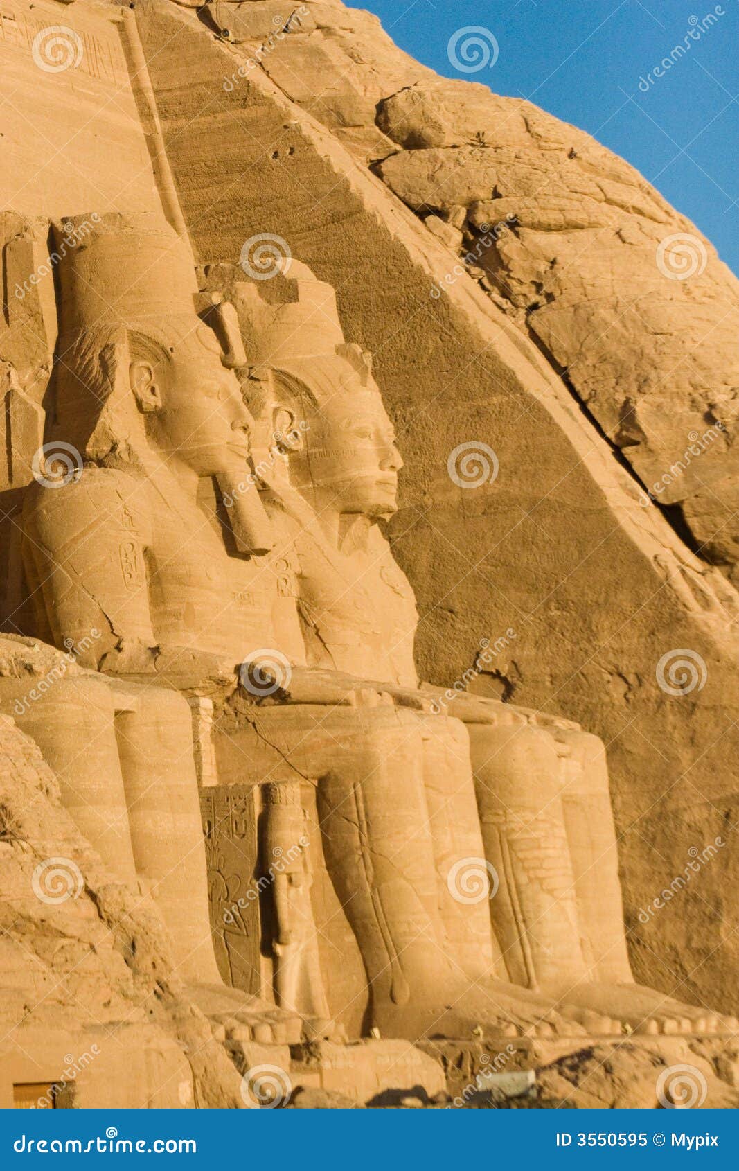 Ranses II y Nefertari imagen editorial. Imagen de reina - 3550595