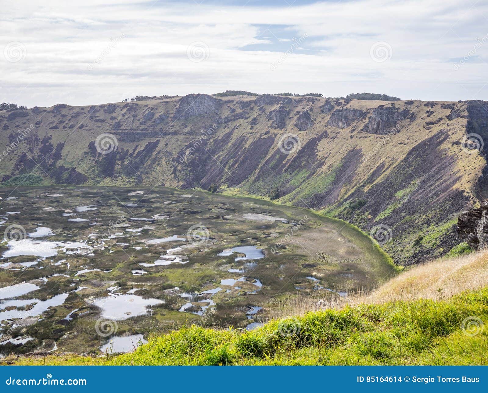 The Ranu Kao Volcano stock photo. Image of water, lakes - 85164614
