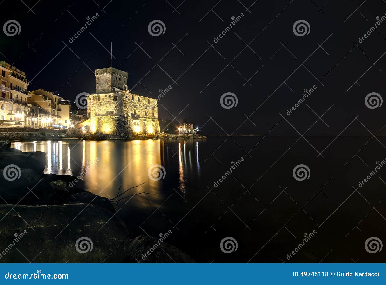 Rapallo castle night stock photo. Image of genova, levante - 49745118