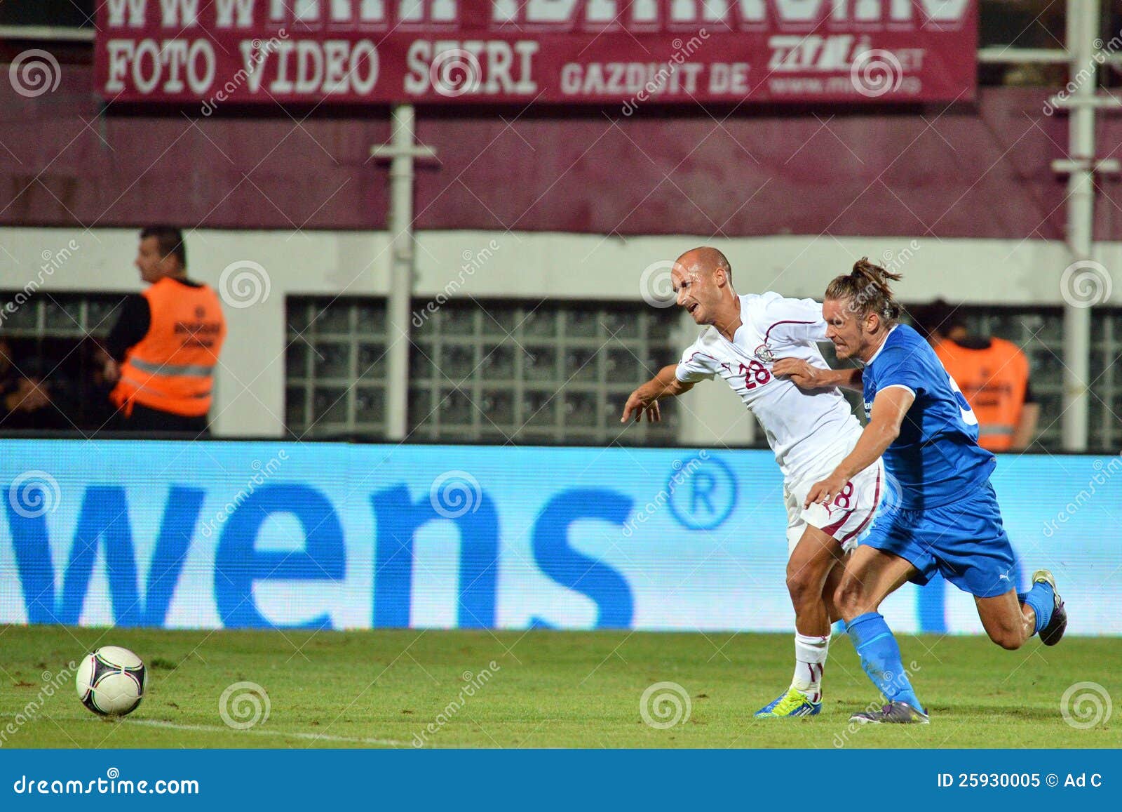 Rapid Bucharest - MyPa editorial image. Image of tribuna - 25930005