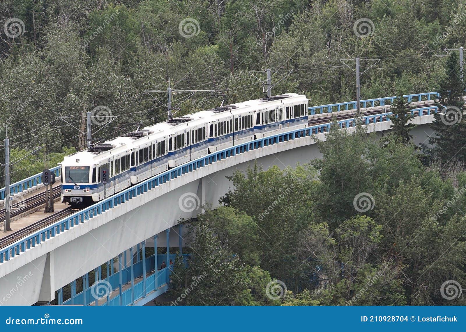 Rapid Transit Train in Edmonton Alberta Editorial Stock Image - Image ...