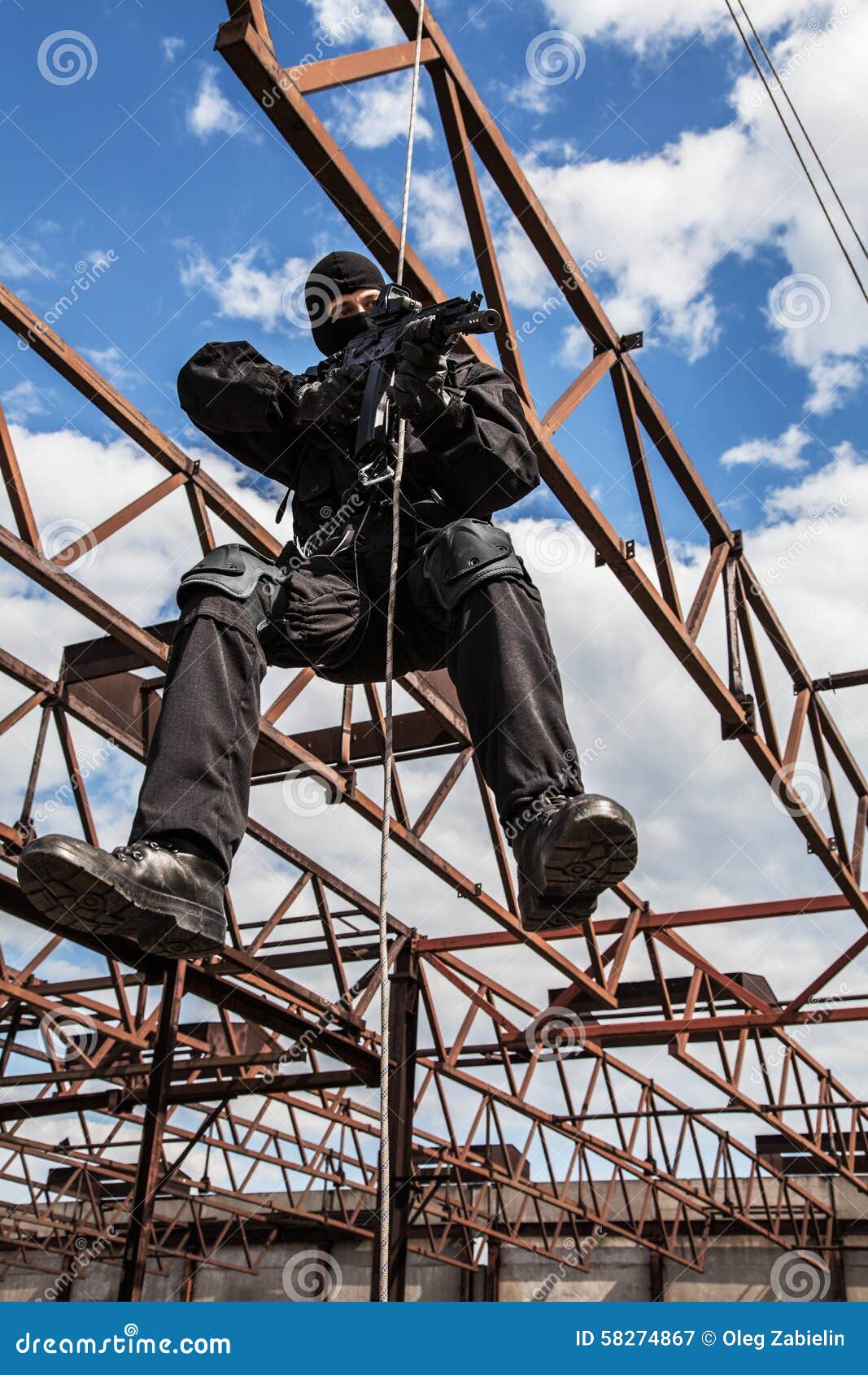 Rappeling assault stock image. Image of nato, operator - 58274867