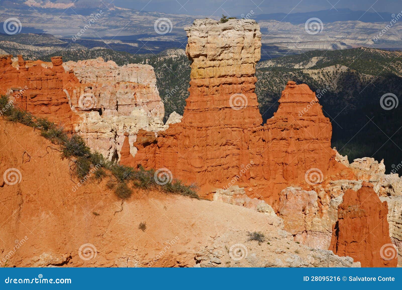 Rare Rock Formations of Bryce Canyon Stock Photo - Image of orange ...
