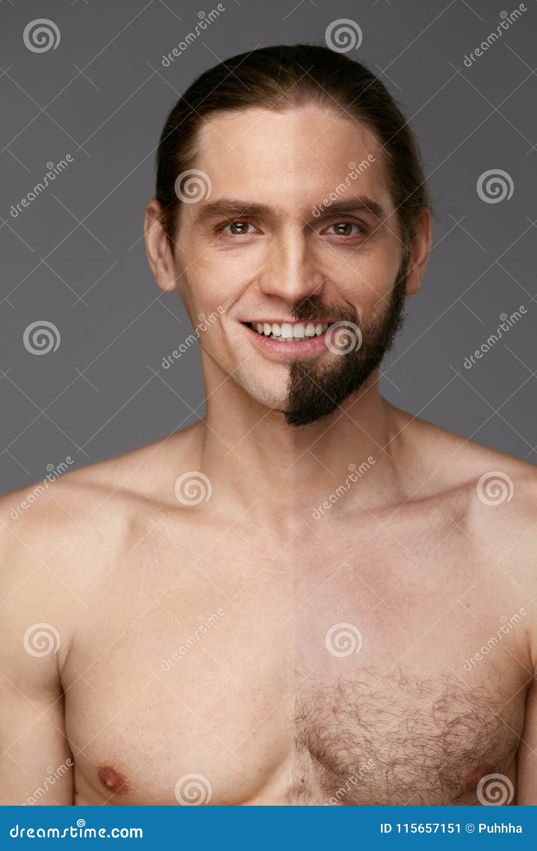 Raspar Homem Com E Sem O Cabelo Na Cara E No Corpo Imagem de Stock ...