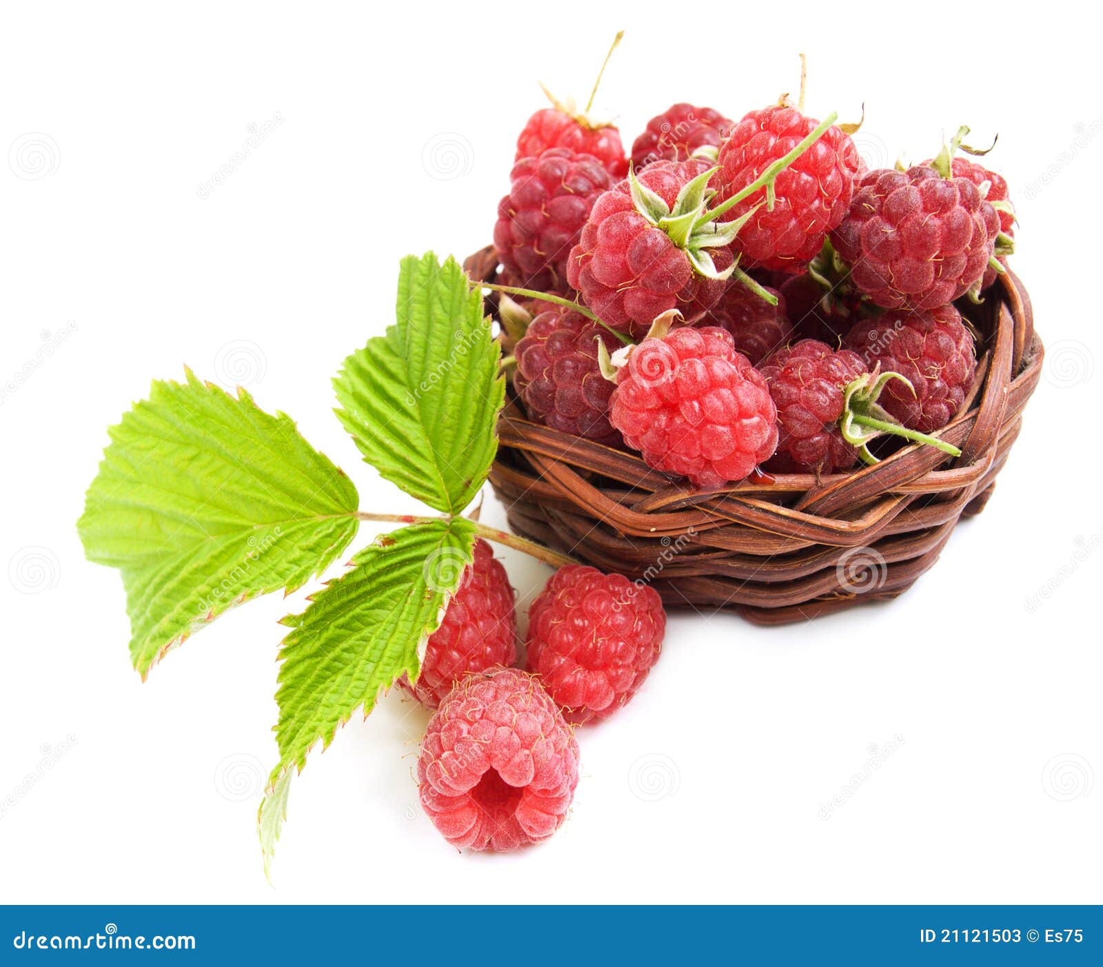 Raspberries in the basket stock image. Image of ripe - 21121503