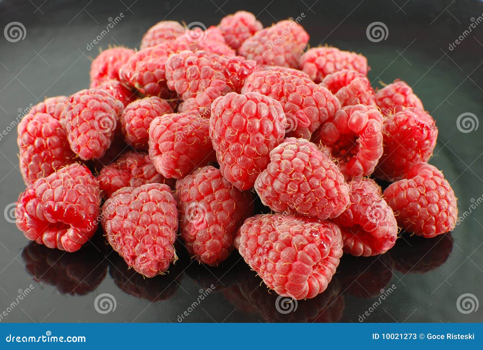 Raspberry stock image. Image of fresh, fruit, ripe, berry - 10021273