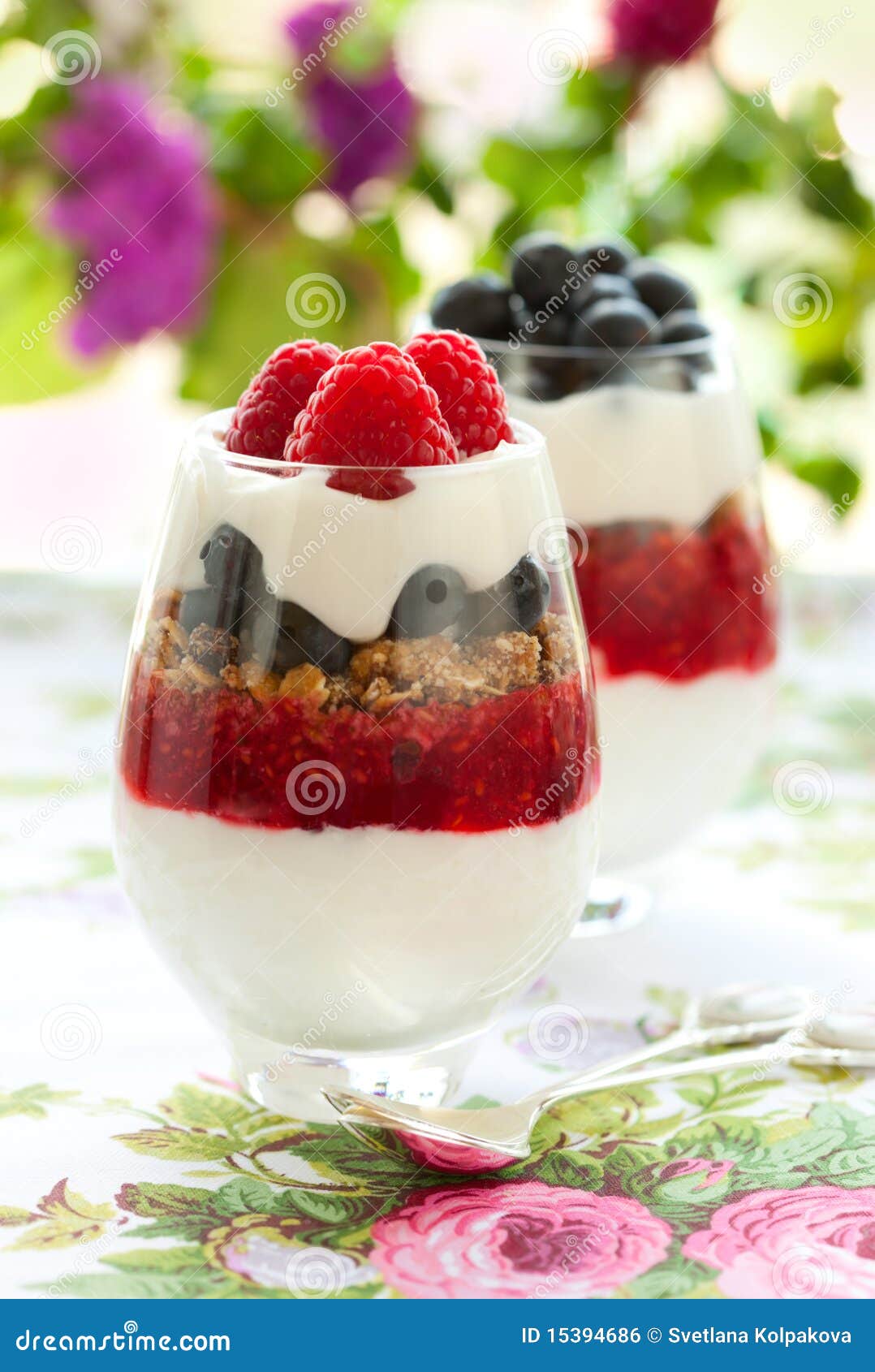 Raspberry and Blueberry Parfait Stock Photo - Image of granola, parfait ...