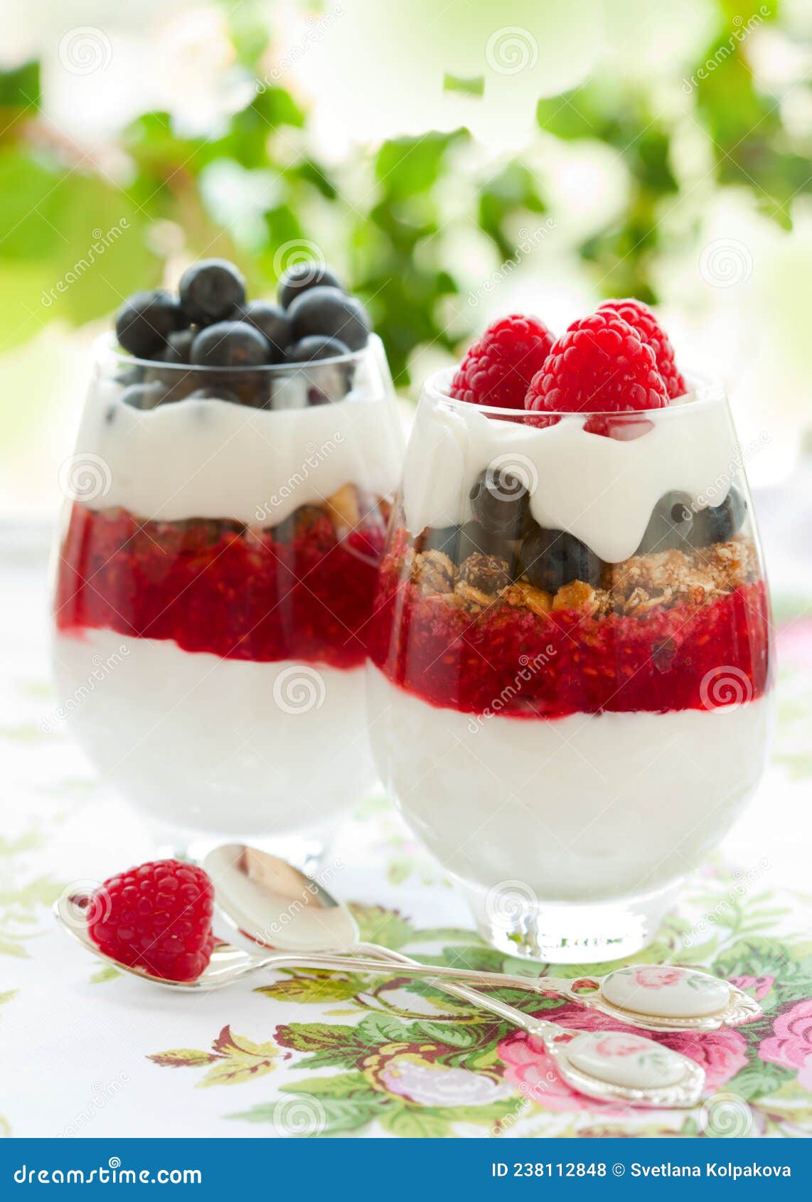 Raspberry and Blueberry Parfait Stock Photo - Image of parfait, berry ...