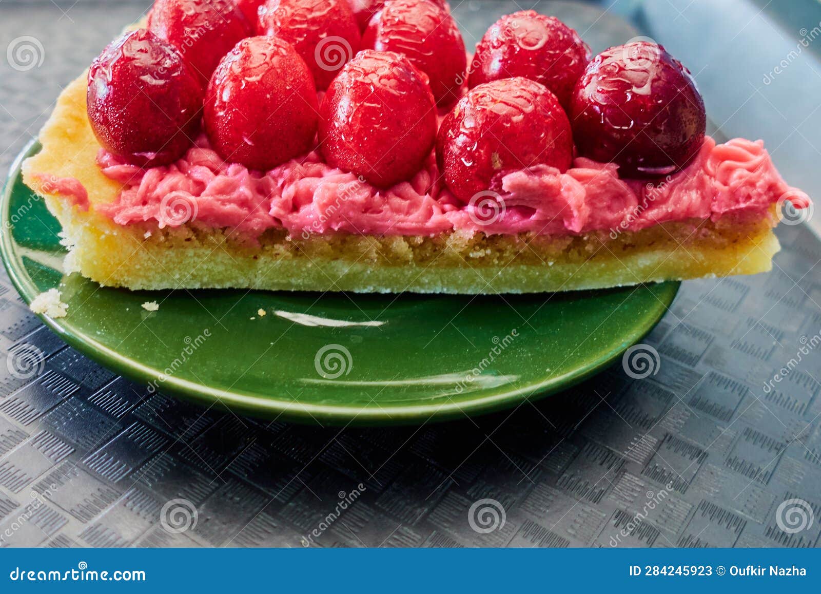 Raspberry Cheesecake on a Plate Stock Image - Image of presentation ...