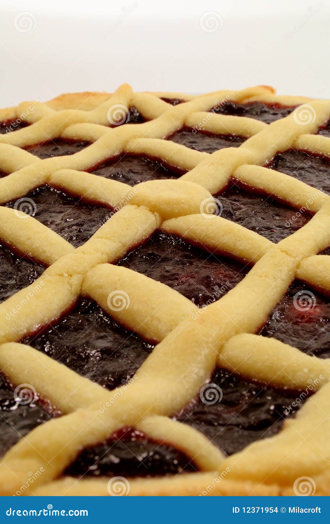Raspberry Crostata - Italian Tart Stock Photo - Image of fruits, bakery ...
