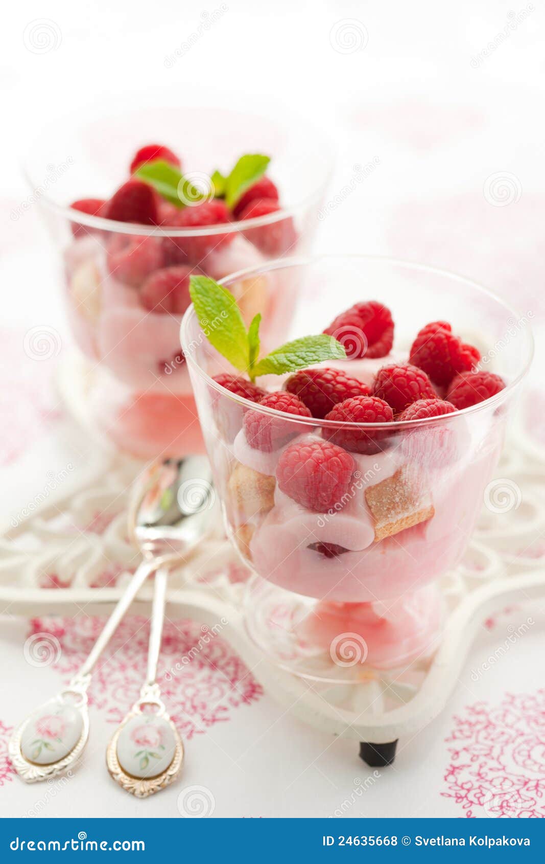Raspberry Dessert. Table Setting. Wedding Decor In The Magic Forest For ...