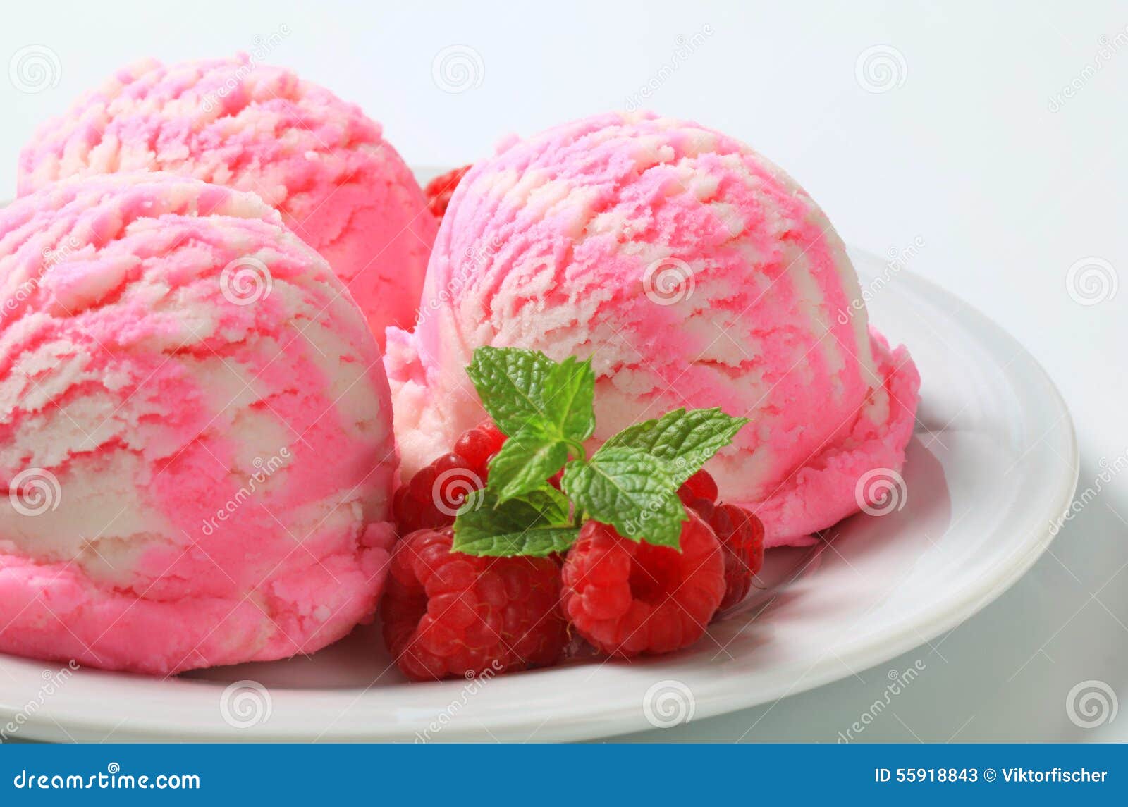 Raspberry ice cream stock image. Image of raspberry, dairy - 55918843