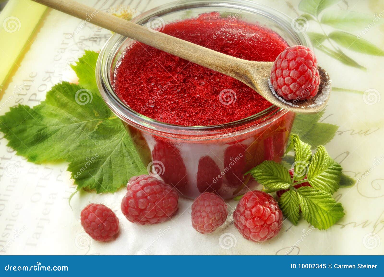 Raspberry jam stock image. Image of leaf, cooking, wood - 10002345