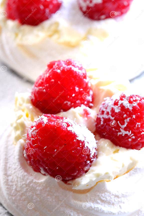 Raspberry meringue dessert stock image. Image of cake - 20831409