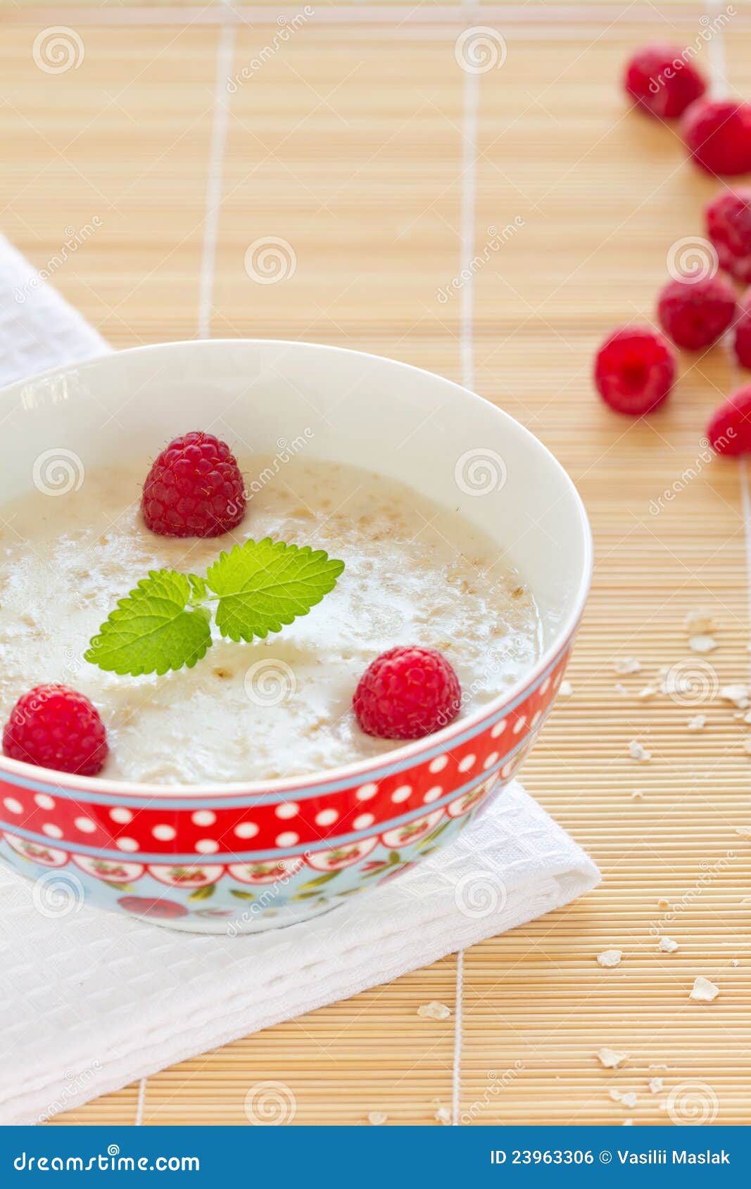 Raspberry Porridge stock photo. Image of healthy, berries - 23963306
