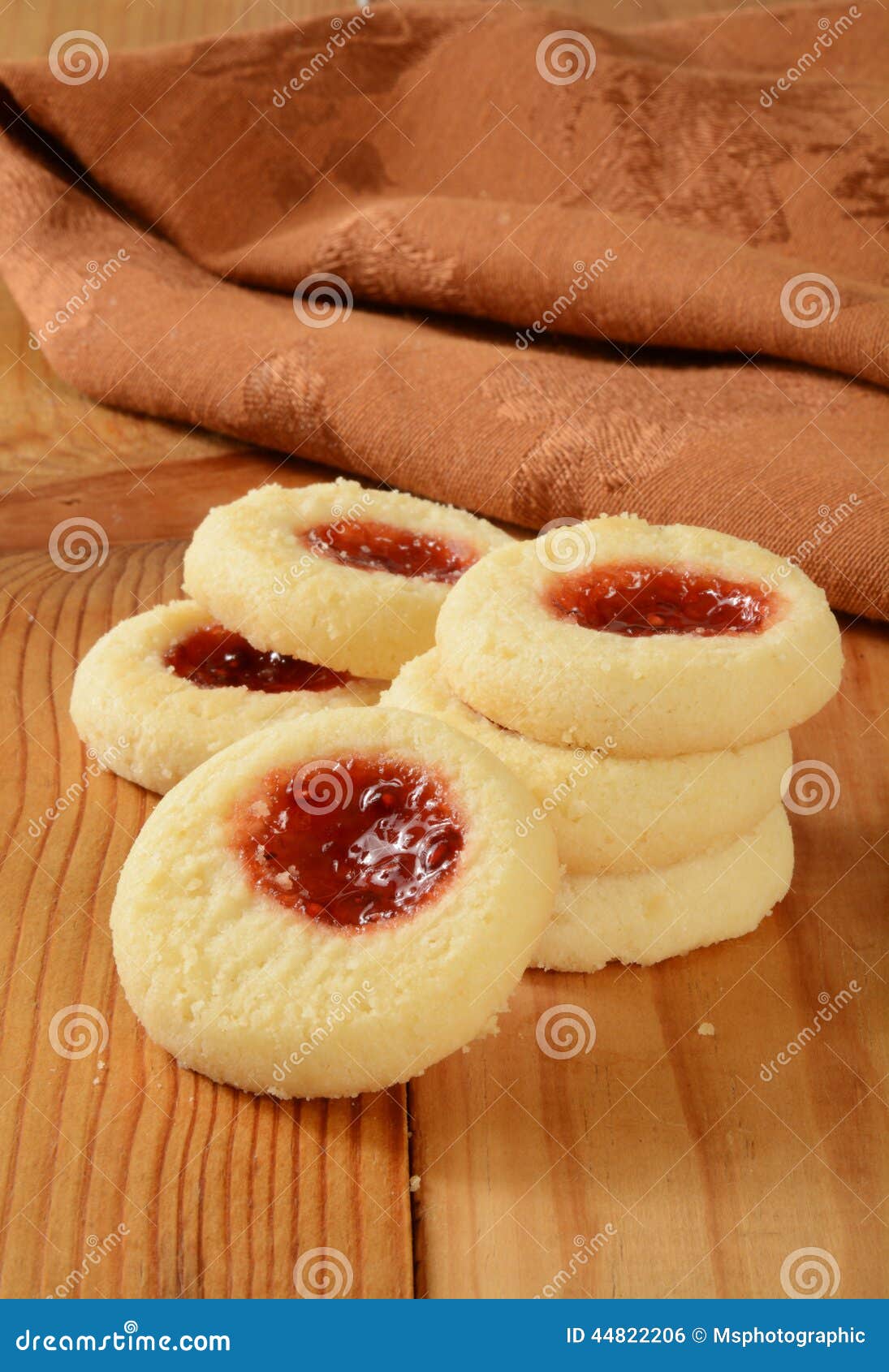 Raspberry Shortbread Cookies Stock Photo - Image of jelly, shortbread ...