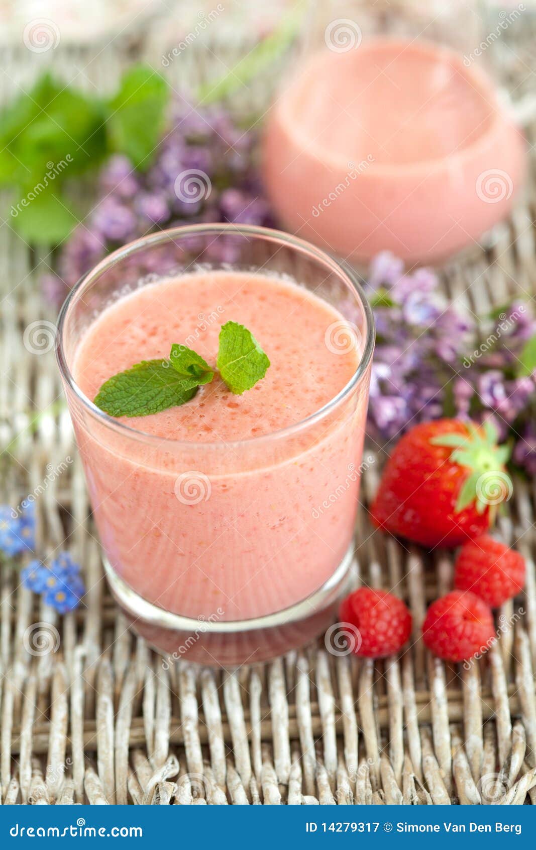 Raspberry Strawberry Smoothie Stock Image - Image of closeup, drink ...